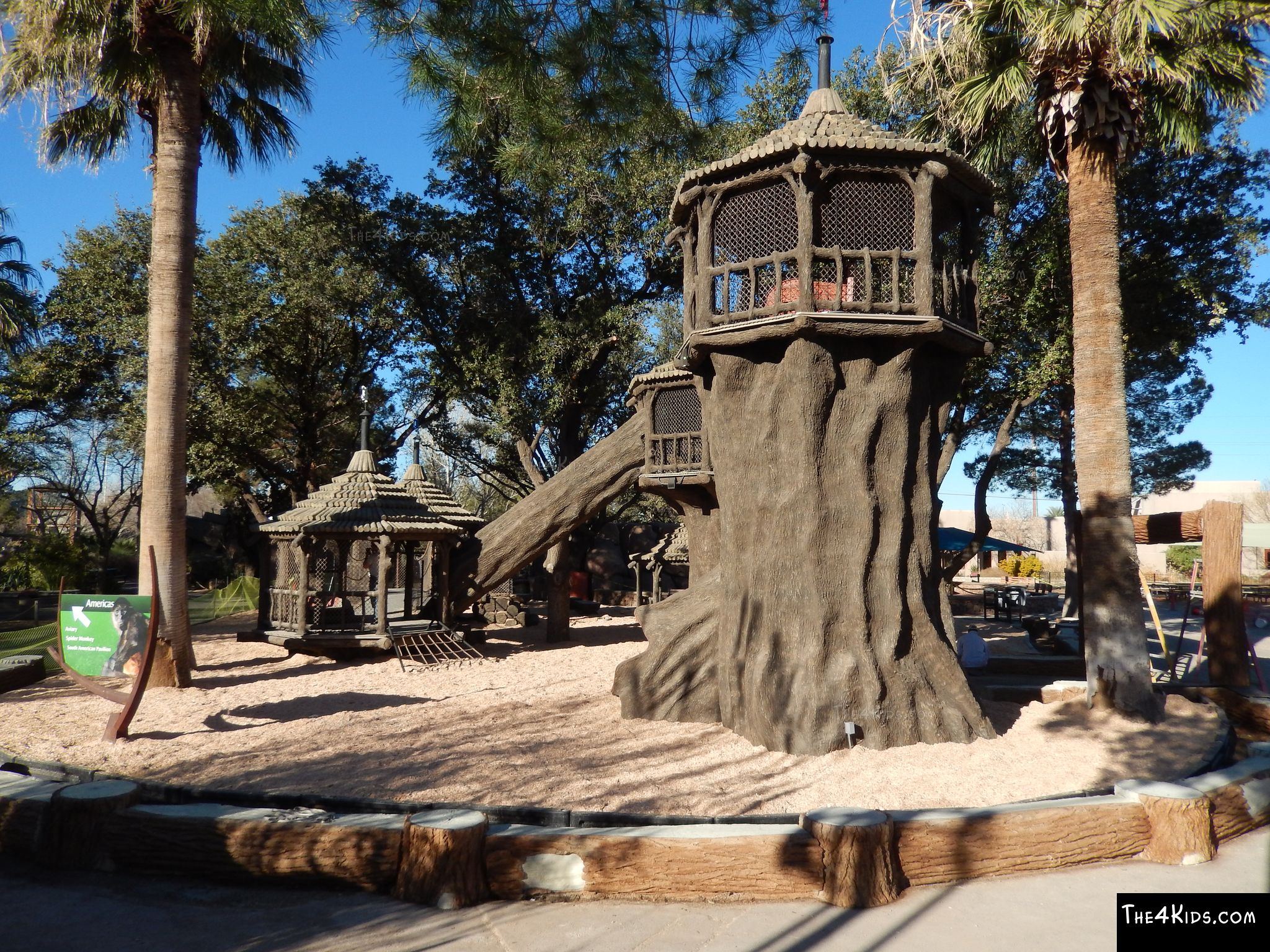 Spiral Tree Slide Tower - The 4 Kids