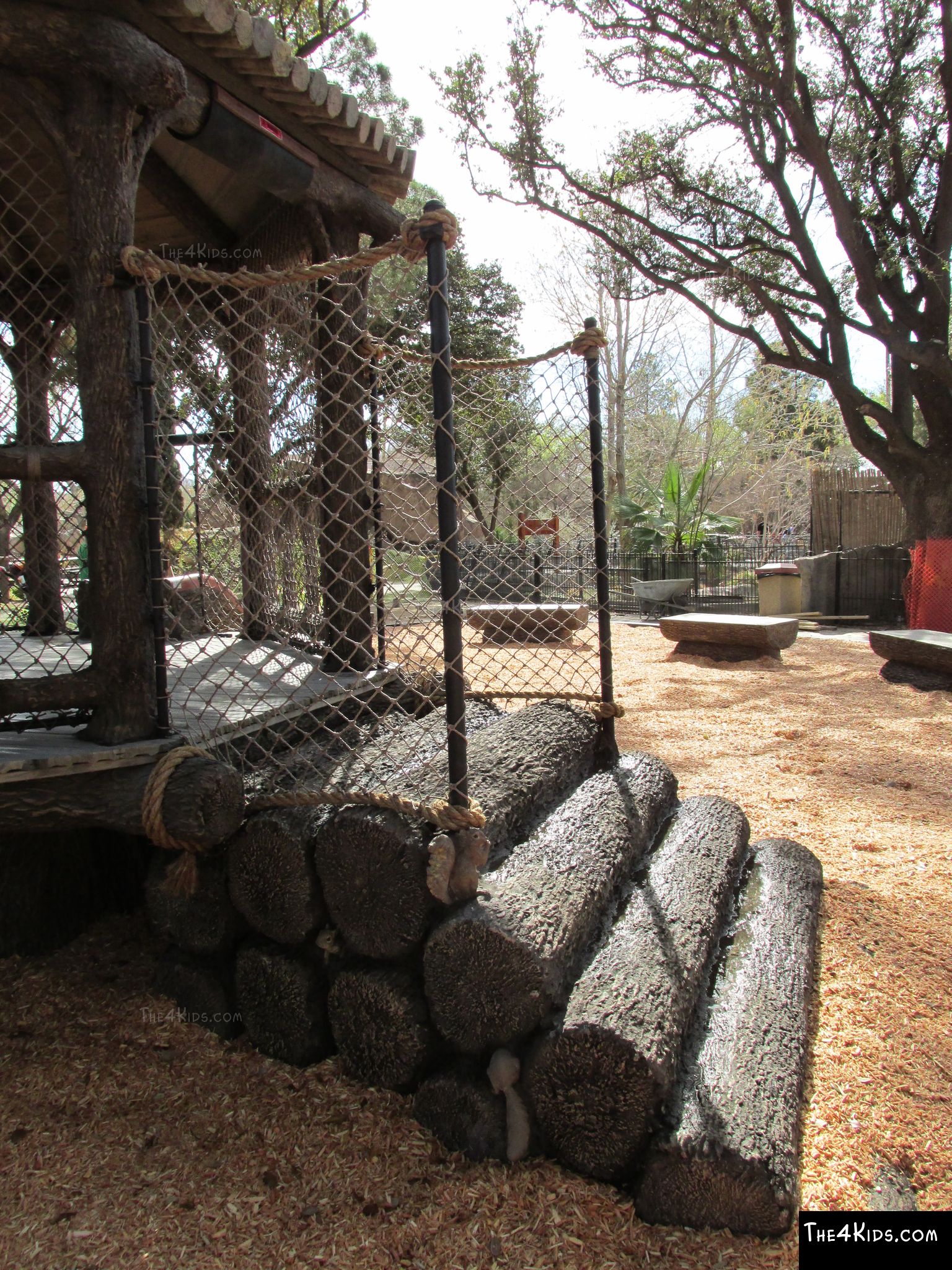 Log Net Climber - The 4 Kids