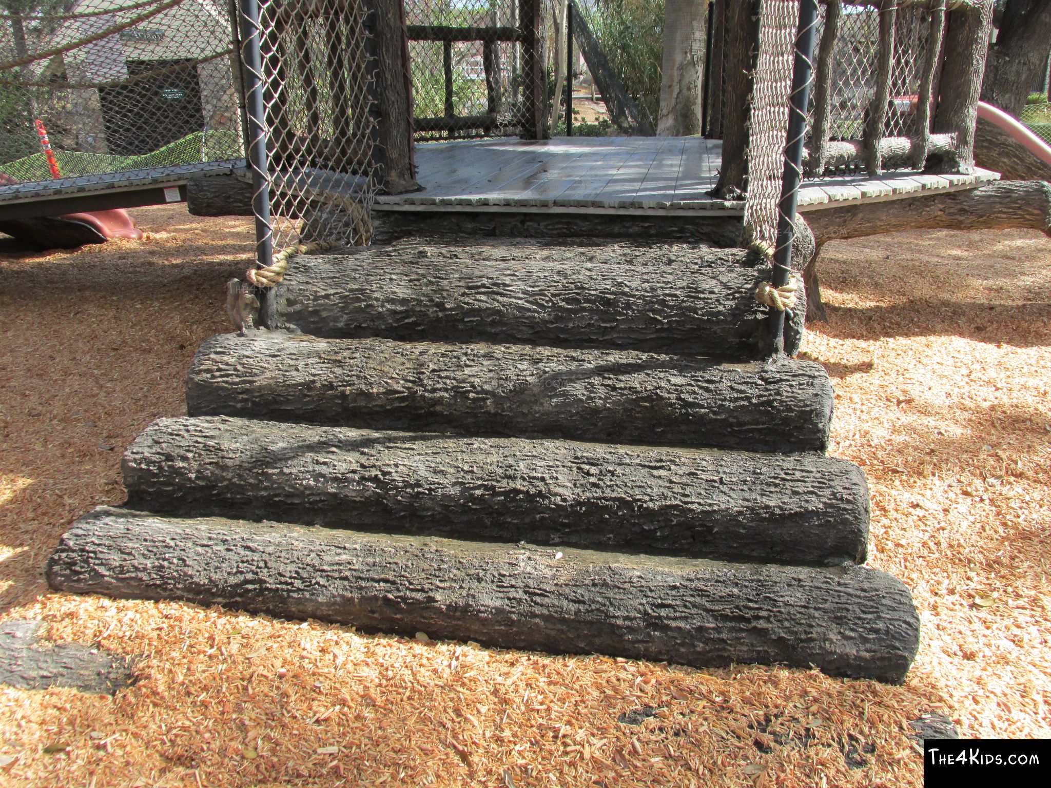 Log Net Climber - The 4 Kids